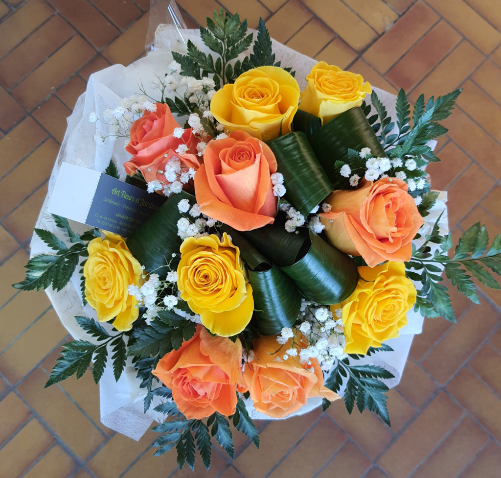 Bouquet bulle de 10 roses - Couleur au choix - Art Fleurs et Jardins